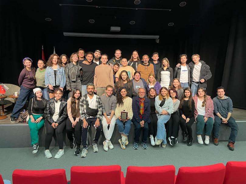 İstanbul Topkapı Üniversitesi'nde 27 Mart Tiyatro Günü, Tiyatro ...